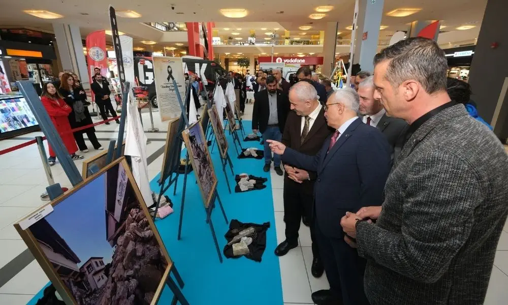 Gebze Center’dan 6 şubat depreminin anısına ‘Unutma Unutturma’ sergisi ...
