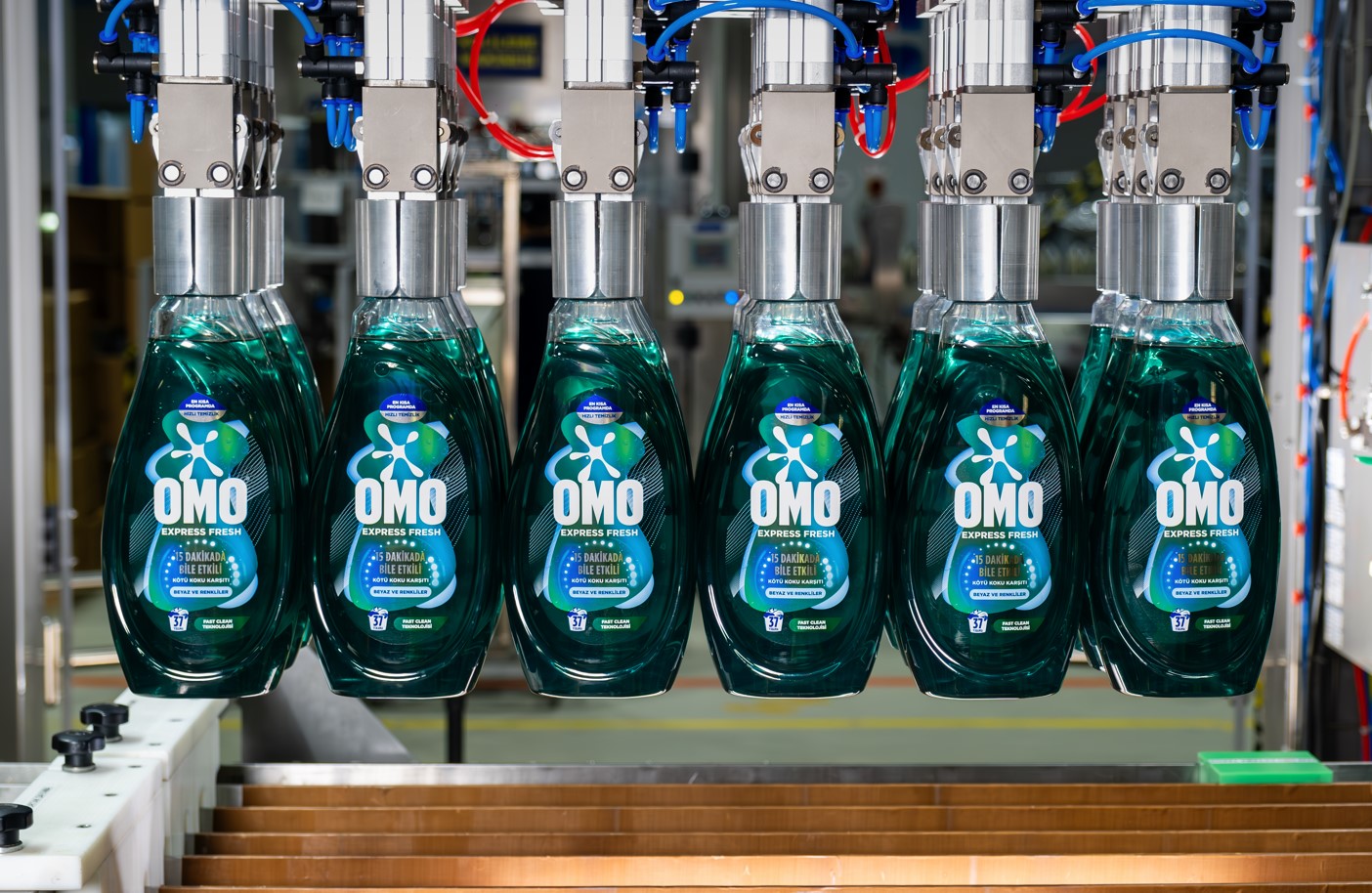 Çamaşır yıkamada express hızlı yenilik: Yeni OMO Express Fresh ...